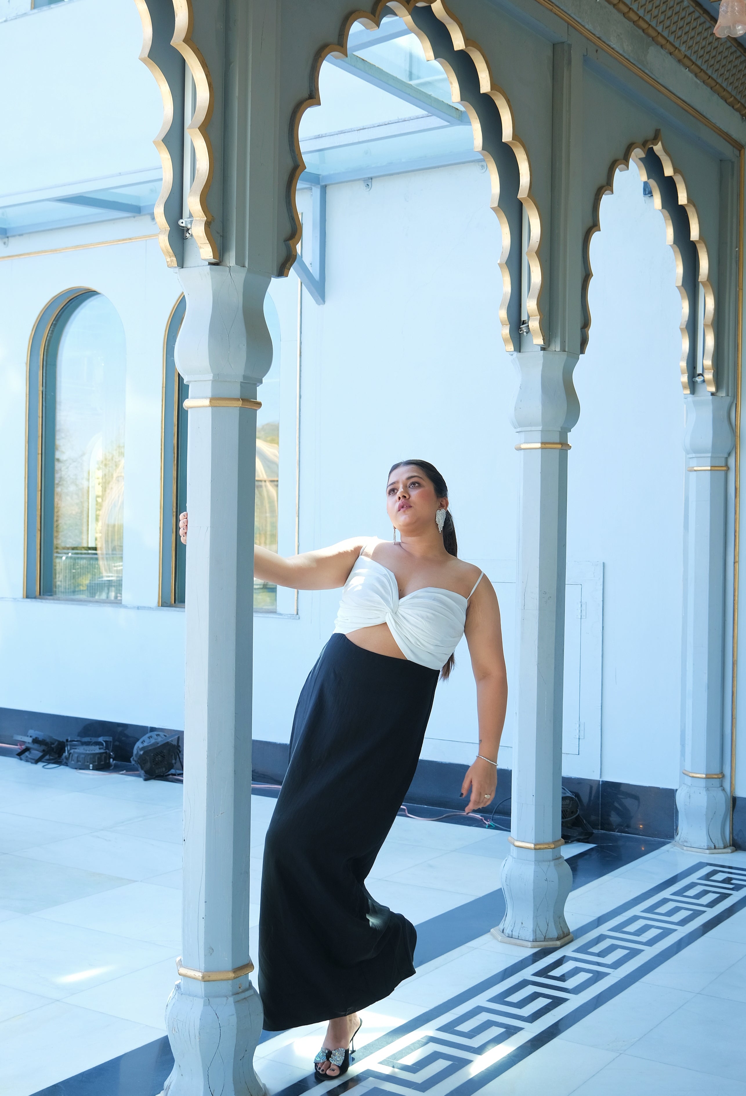 The Fiza - Black & White – ARTHMOD